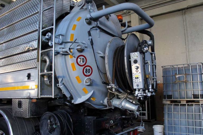 Waste transport according to ADR regulations